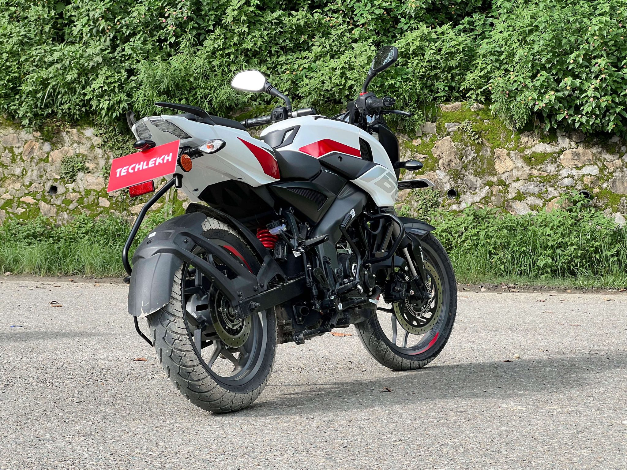 Bajaj Pulsar NS 160 Review: Sharper than Ever!