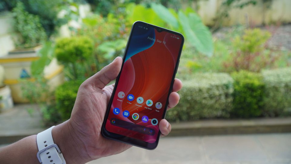 Realme C21 Review: Good Camera but Average Performance