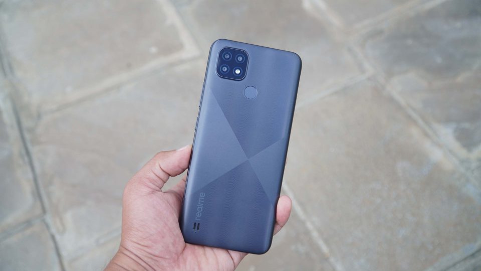 Realme C21 Review: Good Camera but Average Performance