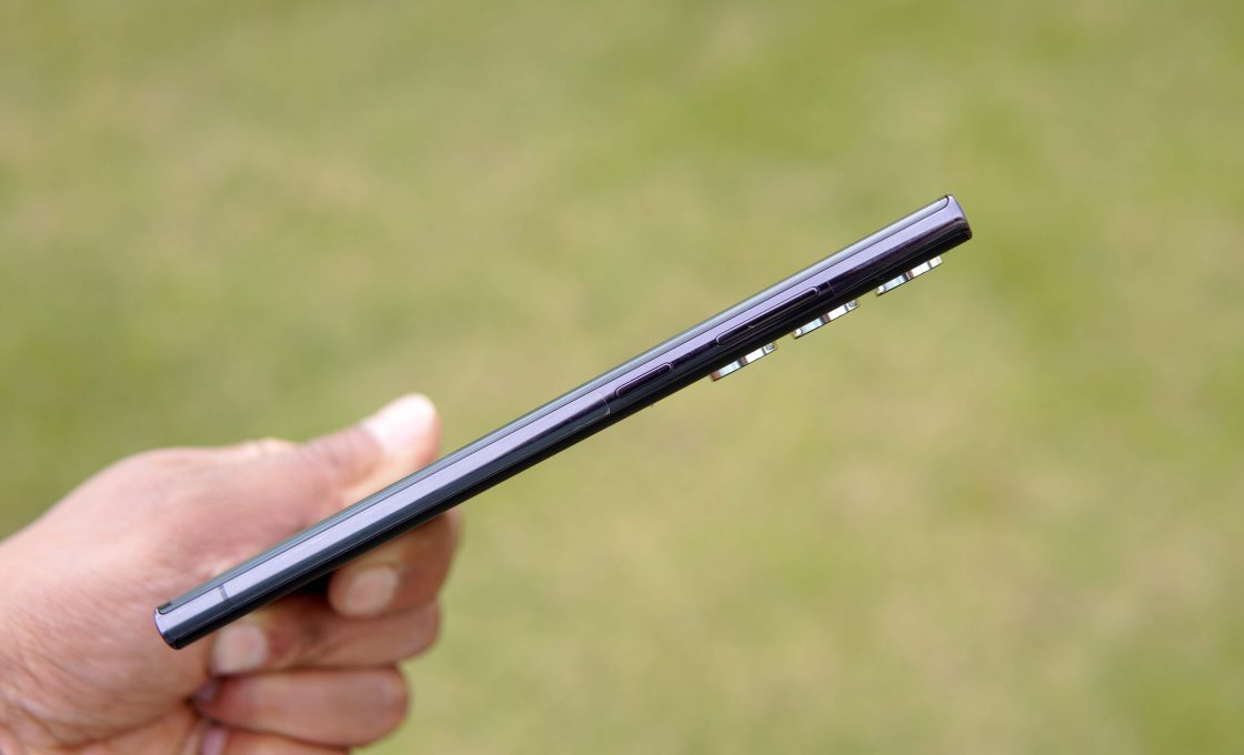 Samsung S22 Ultra Review: The Ultimate Flagship Phone