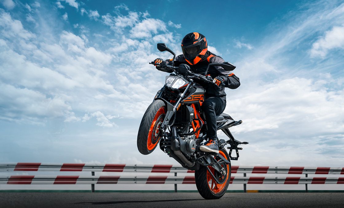 KTM Duke 200 Price in Nepal, BS6, Specs, Features and Images