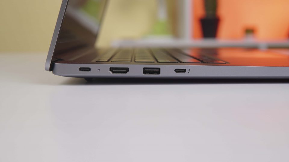 Mi NoteBook Ultra Review | A Windows Alternative to MacBook?
