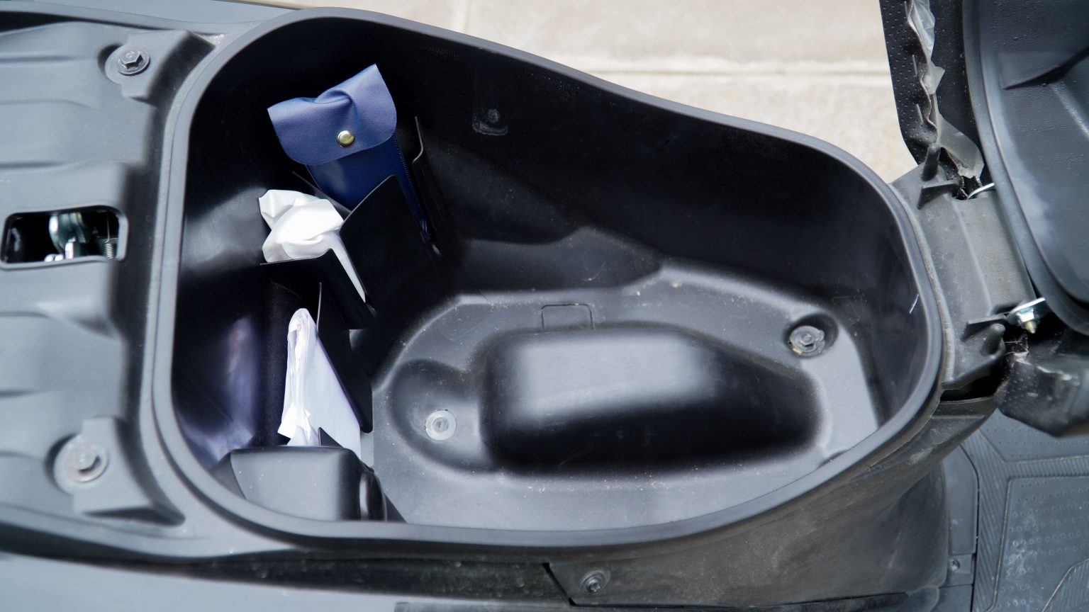 Honda Dio DLX Review: Simple Yet Practical!