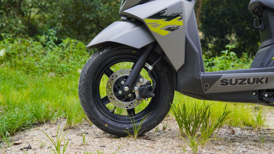 Suzuki Avenis 125 Review: Fun, Practical and Refined!