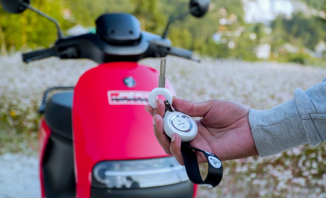 Segway Ninebot E100 Review: Is It Time to Go Electric?