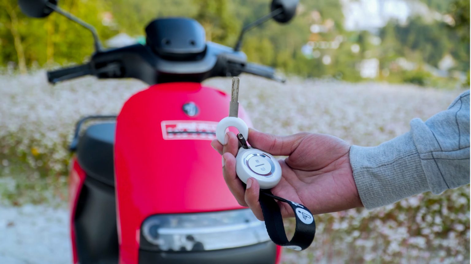 Segway Ninebot E100 Review: Is It Time to Go Electric?