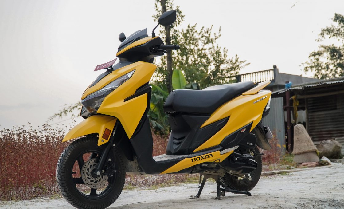 Honda Grazia 125 First Ride: Honda's Premium 125cc Scooter!