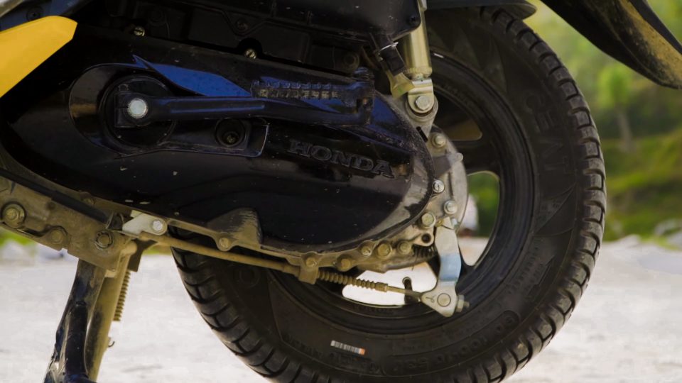 Honda Grazia 125 Review: Sporty, Stunning, and Striking!