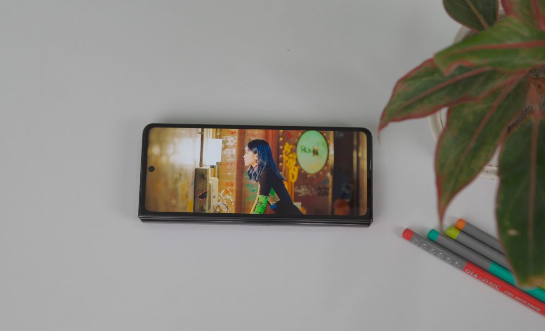 Samsung Galaxy Z Fold 4 Review: Powerful Multitasking Machine