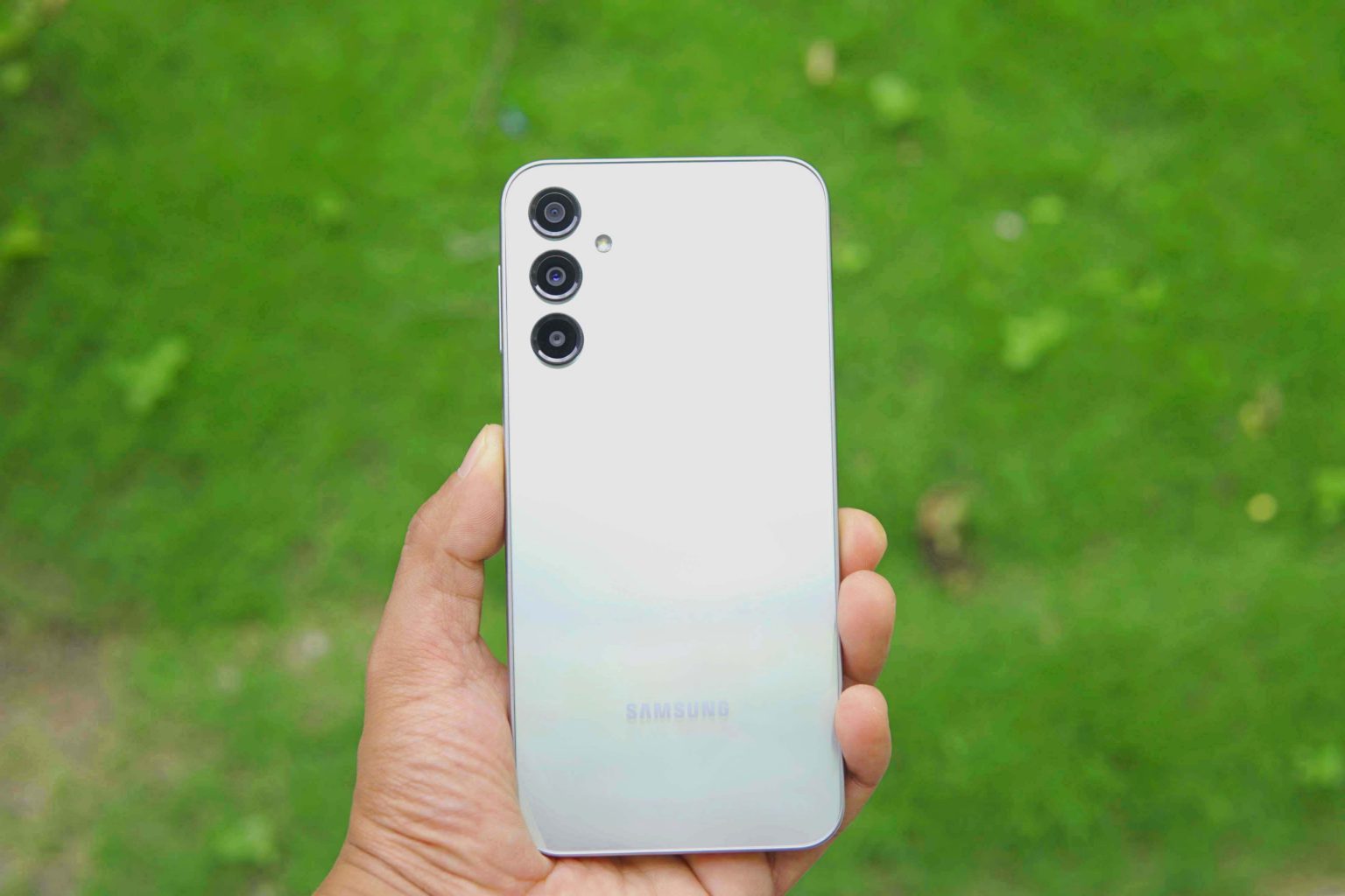Samsung Galaxy A24 Review: An Absolute Gem for the Price!