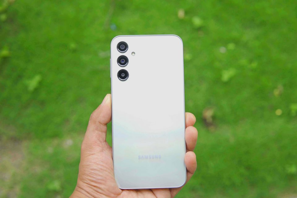 Samsung Galaxy A24 Review: An Absolute Gem for the Price!