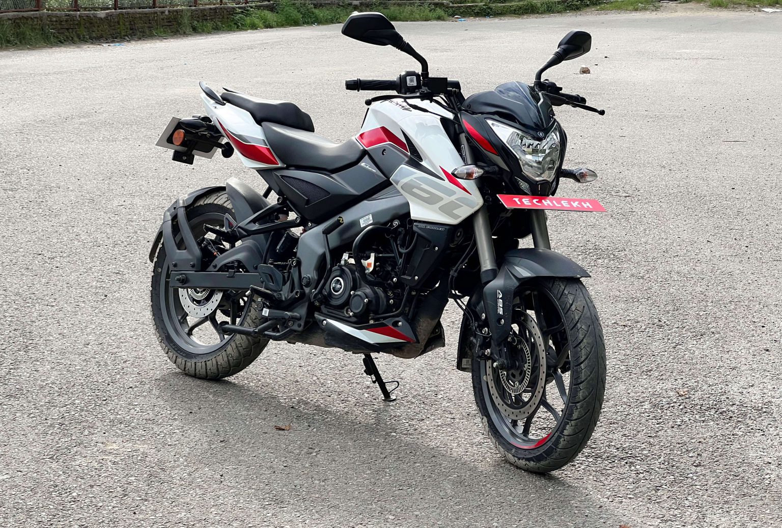 Bajaj Pulsar NS 160 Review: Sharper than Ever!